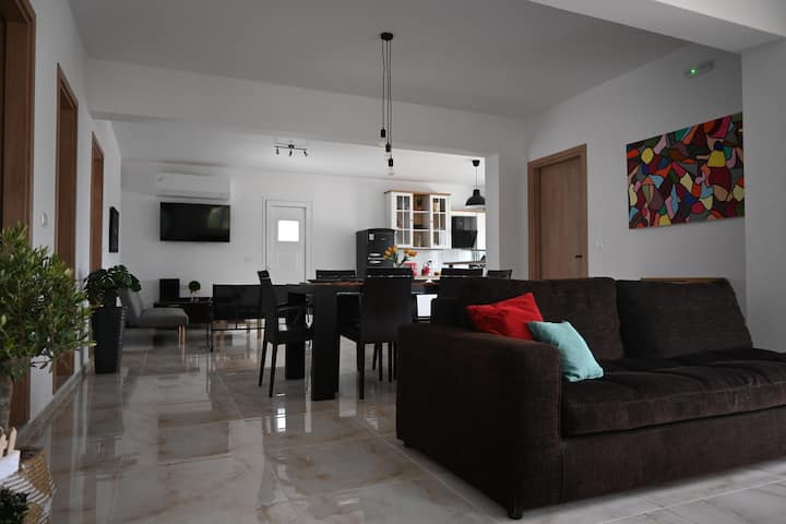 Mika's B Luxury House Near Faliraki - Faliraki