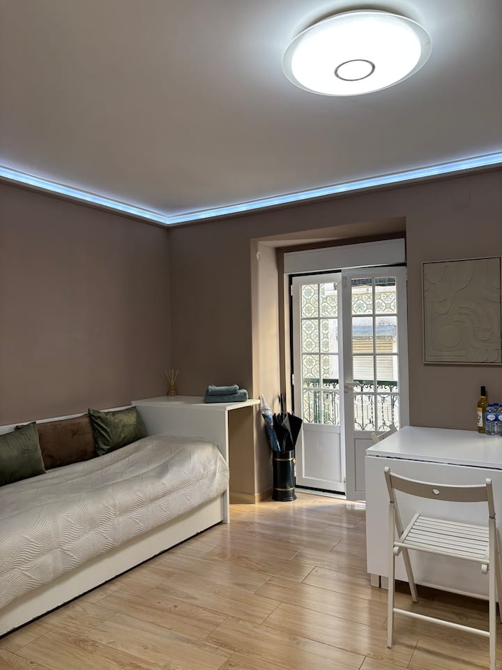 Cozy & Authentic Apartment