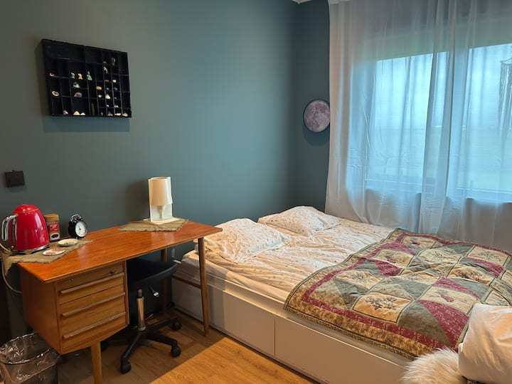 Cosy Bedroom And Bathroom - Selfoss