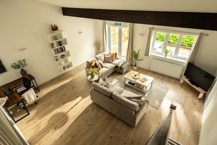Modern Cottage, Cotswolds, Cirencester Stay - Bibury