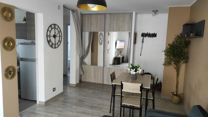 Clim, Parking, 30m Plage, 5 Personnes + 1 Bébé - Palavas-les-Flots