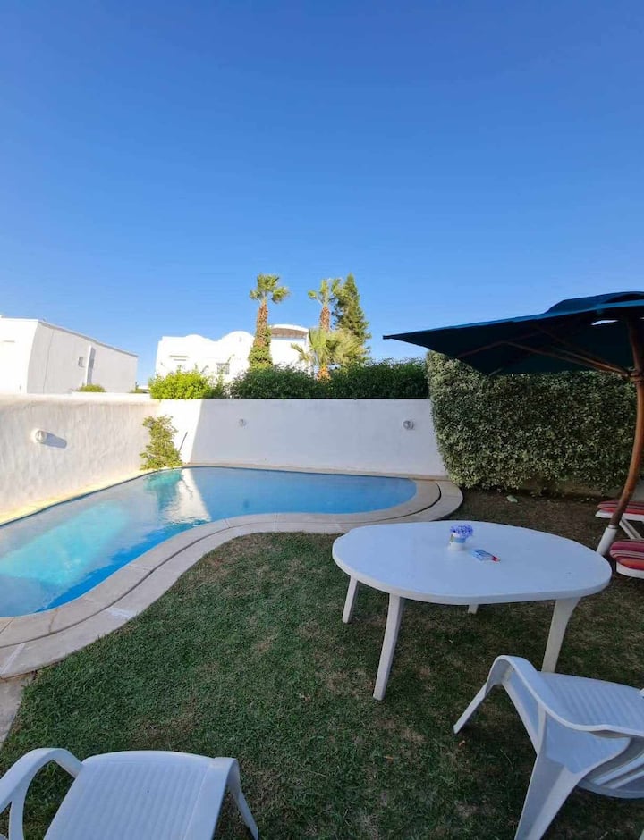 Modern & Homely Villa With Pool - Hammamet