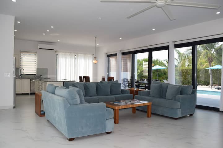 Aqua Divina Villas - Turks and Caicos Islands
