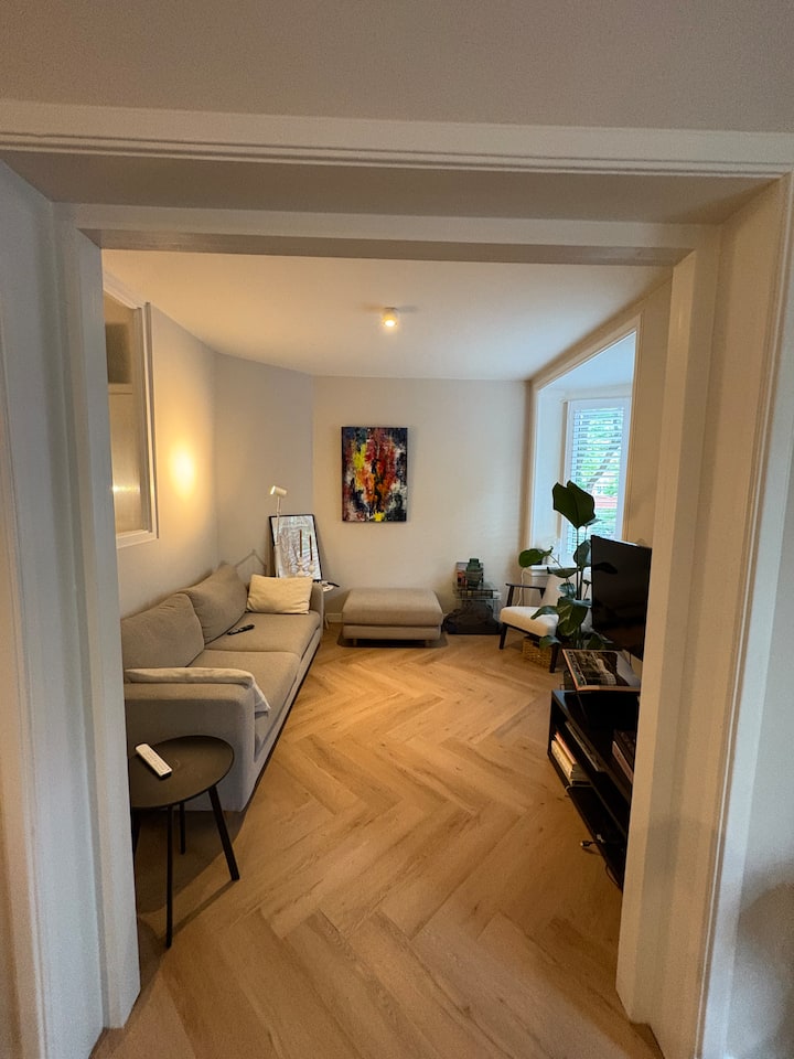 Appartement In De Rivierenbuurt - Ámsterdam