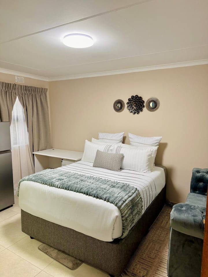 Godide Guesthouse #1 - Katlehong