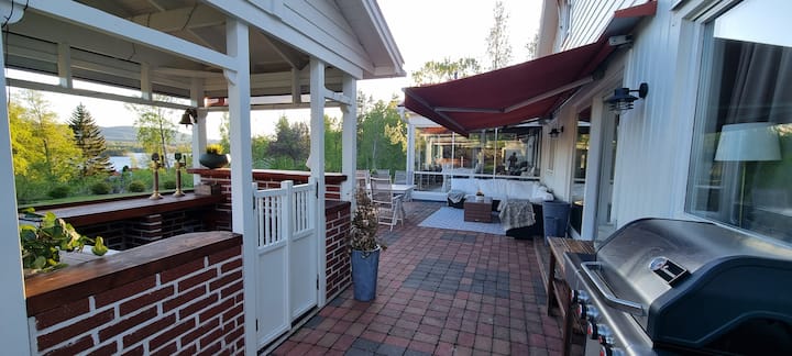 Rymlig Villa Med Storslagen Utsikt, 8 Min Fr Hudik - Sweden