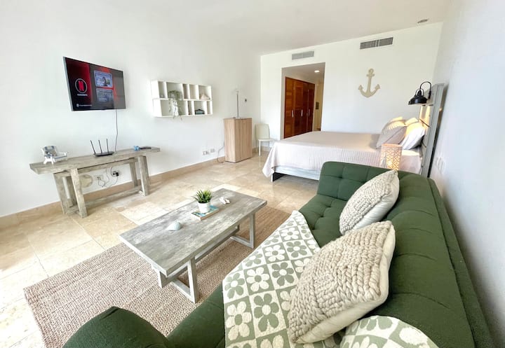Front Beach Studio Apartment - Punta Cana
