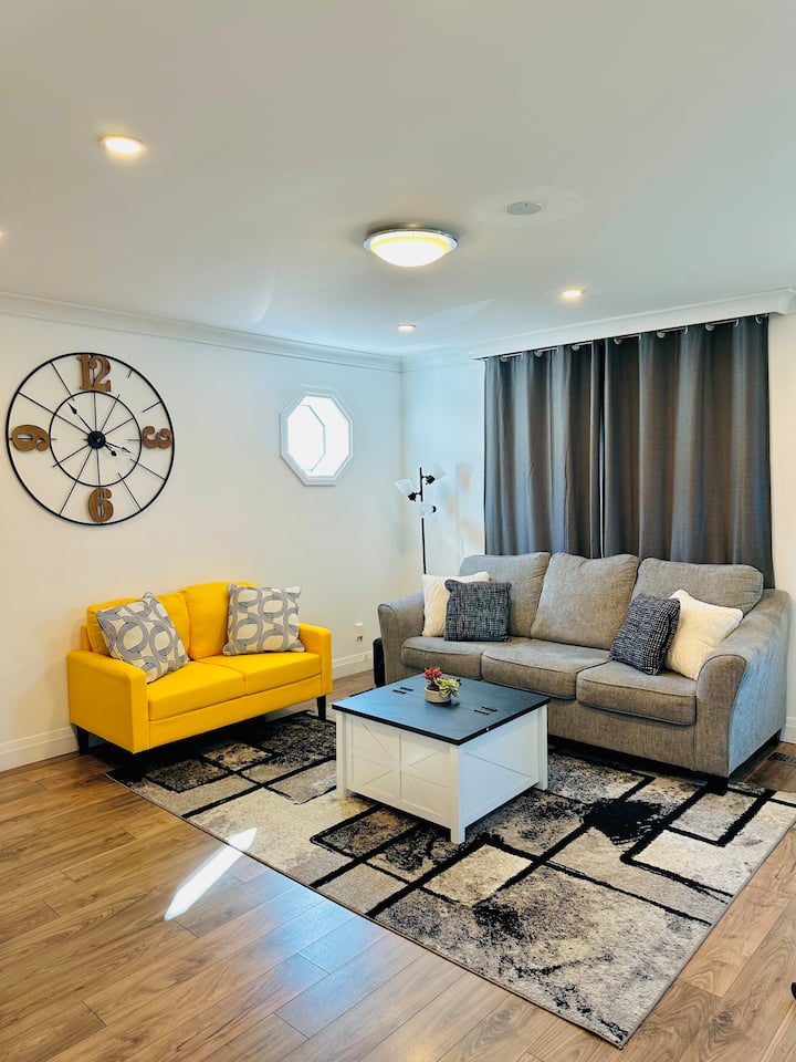 Detached Home In Parry Sound - Parry Sound