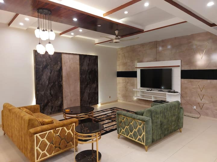 5 Bed Room Modern Villa - Karachi