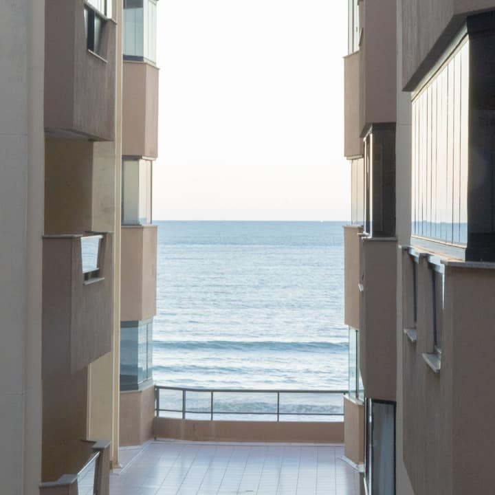 Apartamento Frente Mar Itapema - Itapema