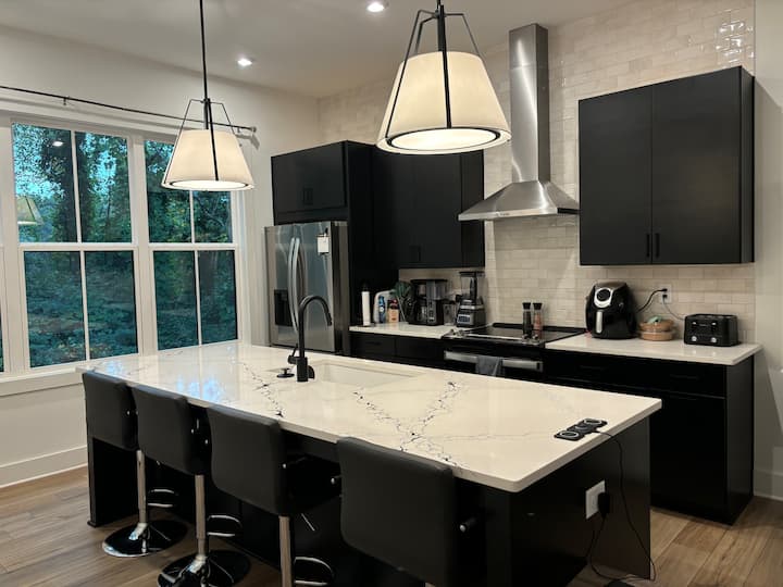 5mi Downtown, Near Airport, Zoo Atlanta, Wifi - Atlanta, GA