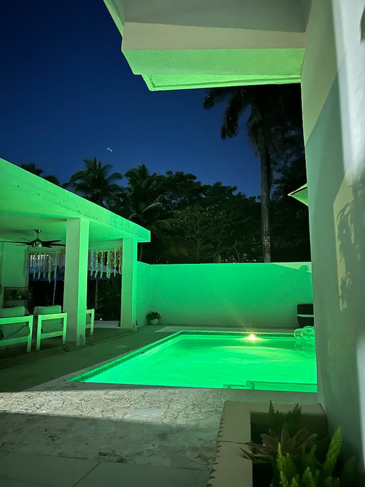 La Terraza Del Ruiseñor - Loíza