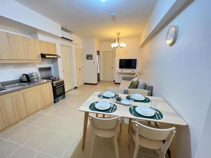 Infina Tower Penthouse Unit - Pasig