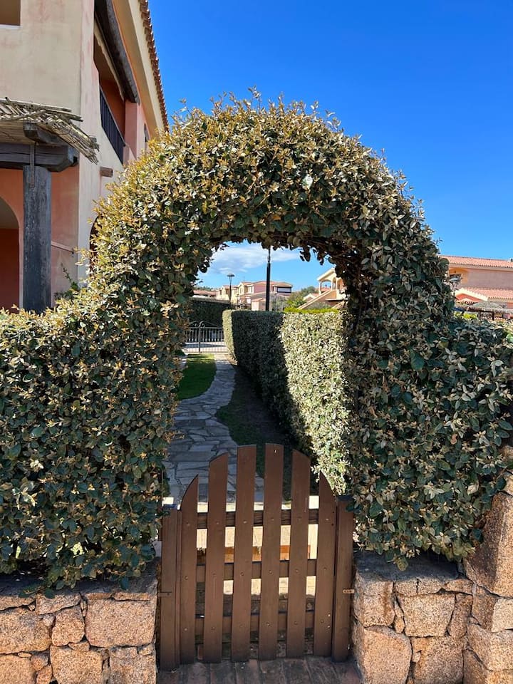 Casa Scilla, Appartement Avec Piscine - Olbia