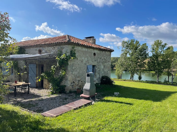 Gîte La Chartreuse Avec Piscine - Agen