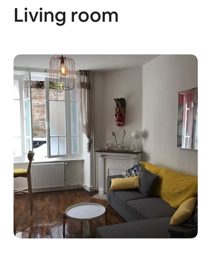 Large Maison In Historical Village - Saint-Yrieix-la-Perche