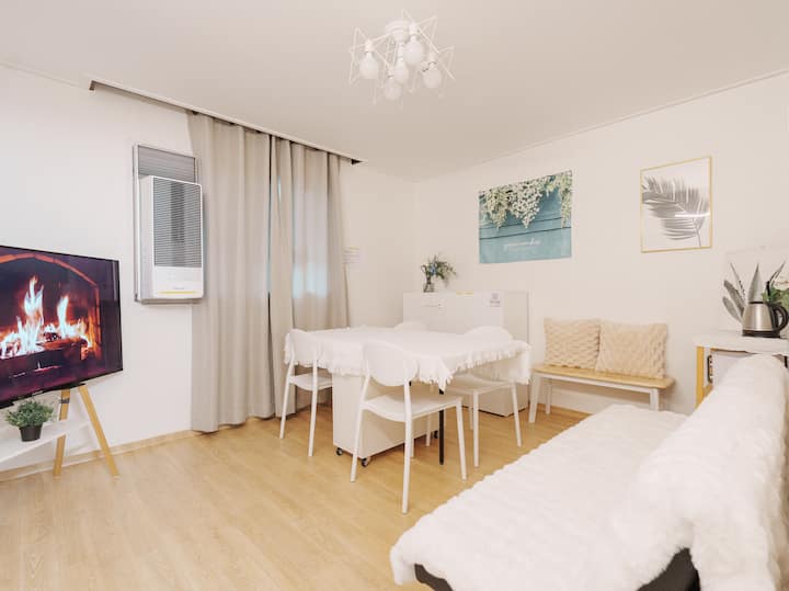 3월  할인  1잠실 롯데월드.  Ksp0. Coex.삼성병원.9호선 석촌고분역 도보9분 - 야탑역