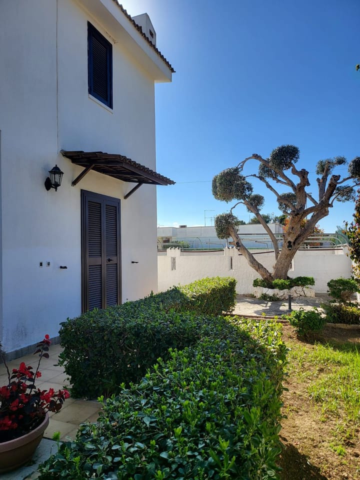 Casa Vacanze Bouganville Cin It073010c200096855 - Pulsano