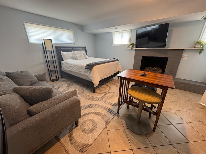 Private Suite In Springfield - Burke, VA