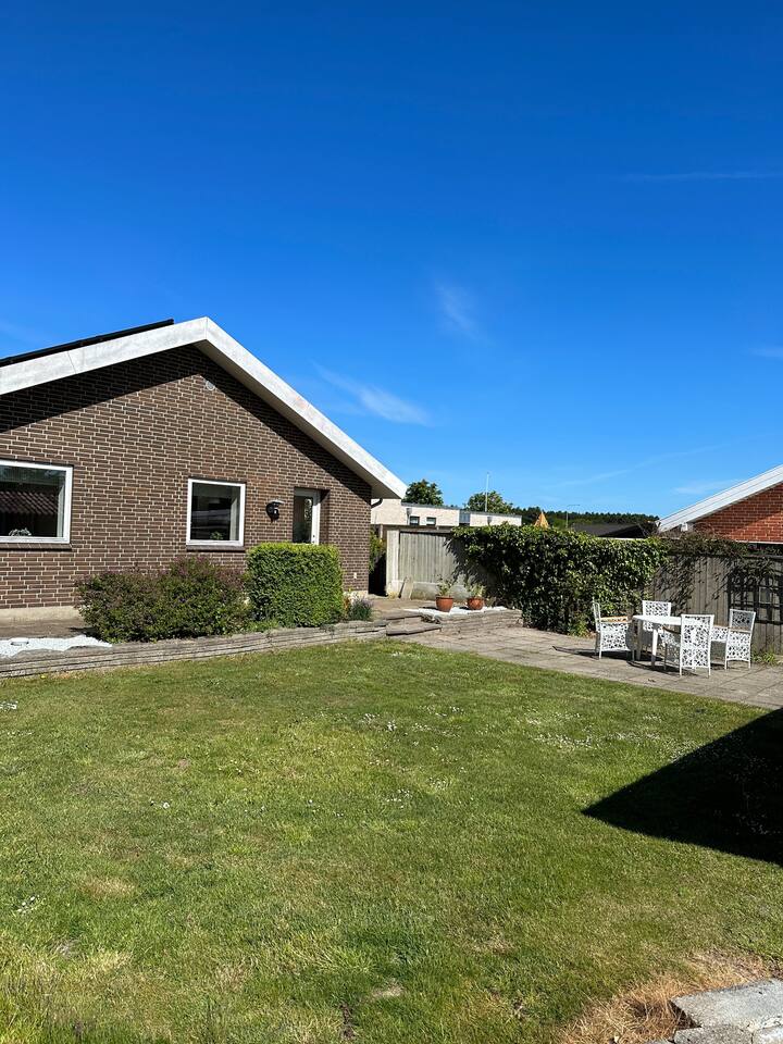 Dejligt Hus Med Flere Solkroge - Blokhus