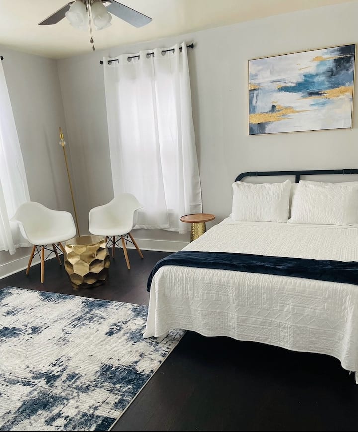 Heart Of Harlingen Retreat - Harlingen, TX