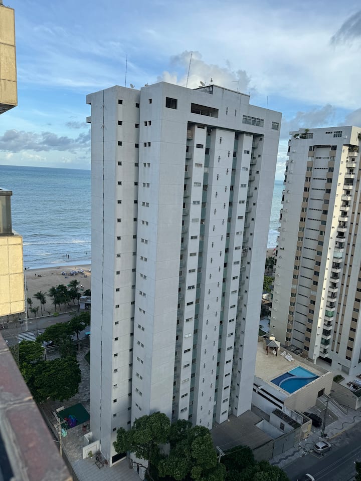 Lindo Apart Na Praia De B Viagem C/ Garagem E Ar - Recife