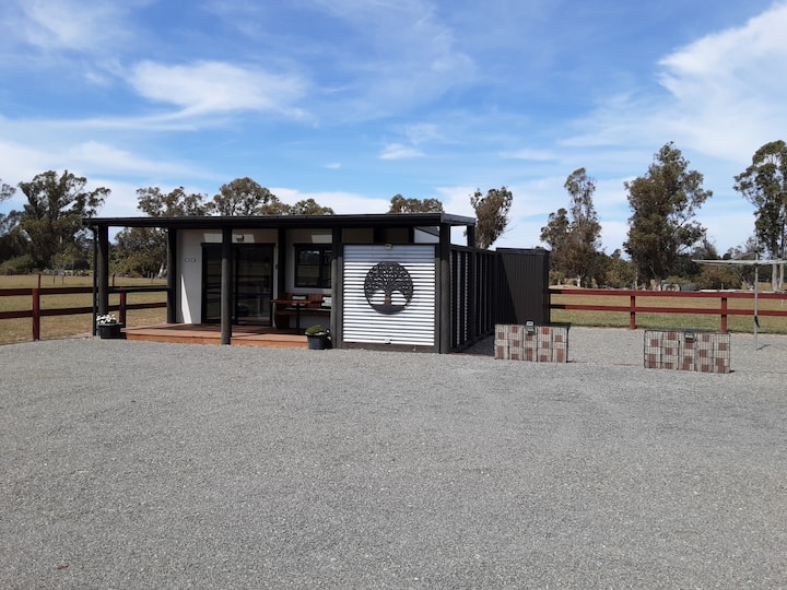 Mountain Views Cottage, Waipara. - Amberley
