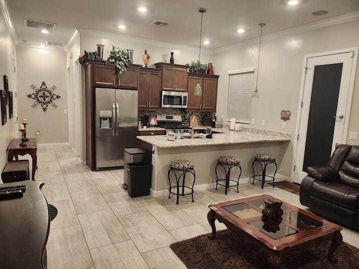 Executive Guest Suite - Phoenix, AZ