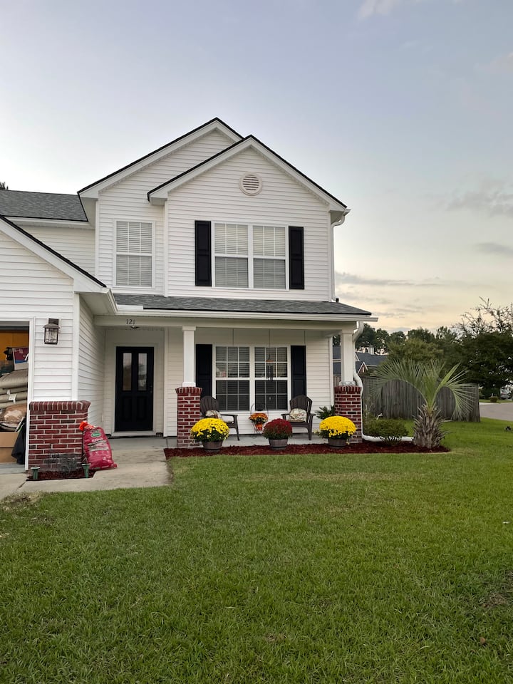 Beautiful And Spacious 5/3, Near I95 /I 26.highway - Summerville, SC