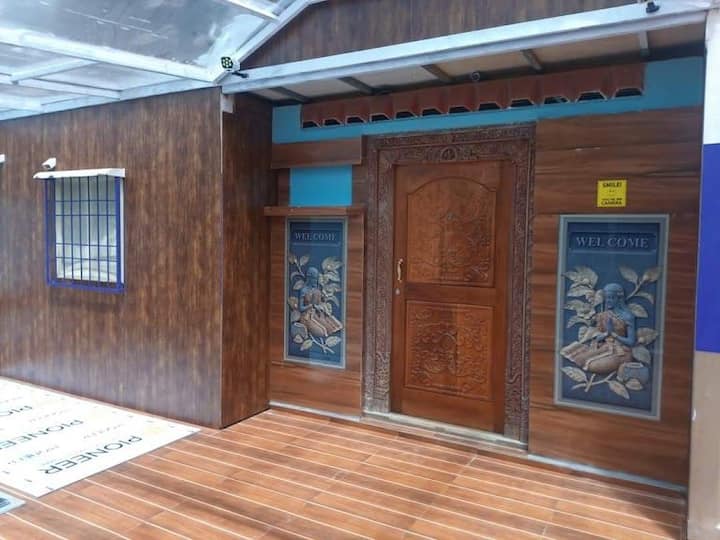 Big Box Homestay - Sirsi