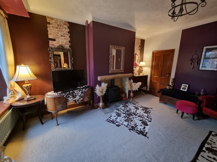 Charming, Quirky, Boutique Stone House Barrowford - Burnley