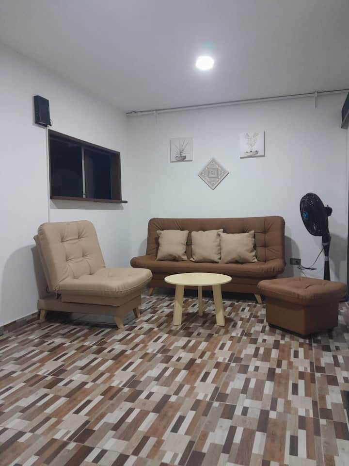 Hanna's House - Acacias