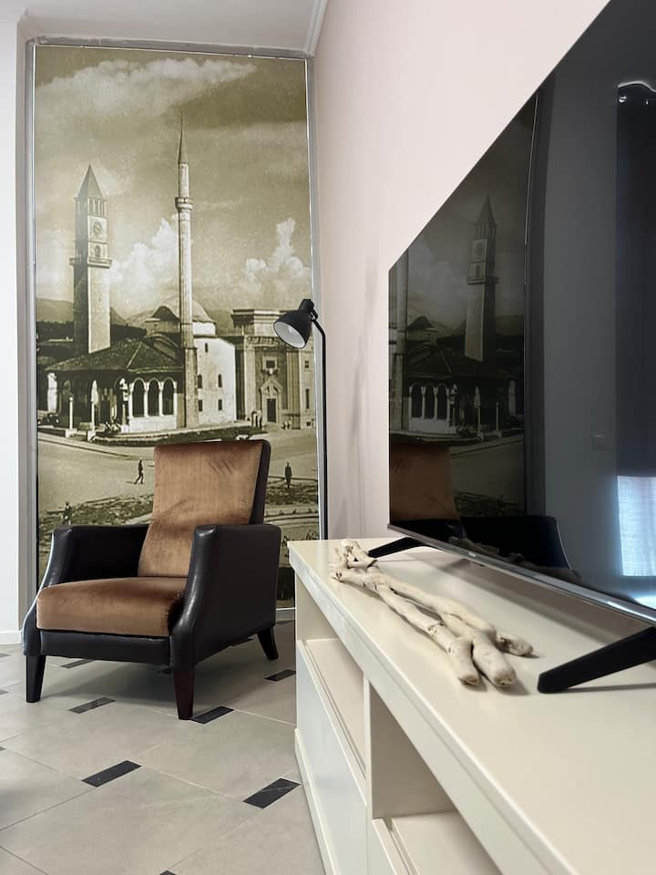 Pegasos City Center House - Tirana