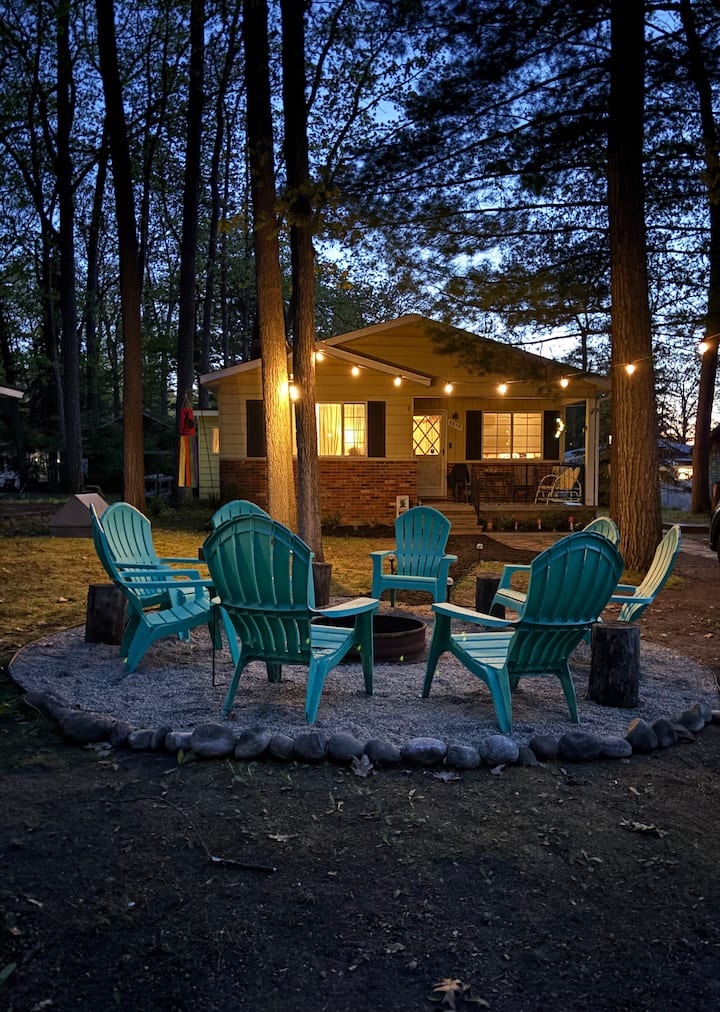 Yoyo’s Retreat*walk To Sam-o-set And The Water* - North Higgins Lake State Park, Roscommon