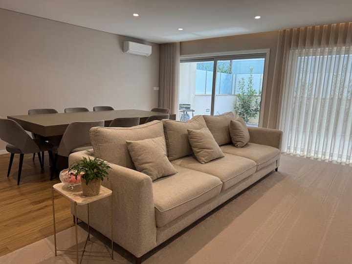 Duplex Alto Padrão 2 Quartos - Braga