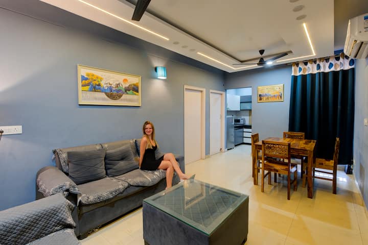 Comfy Vibes 2bhk Flat - Sahibzada Ajit Singh Nagar