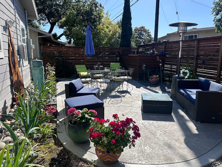 Charming Sonoma Gem - Glen Ellen, CA