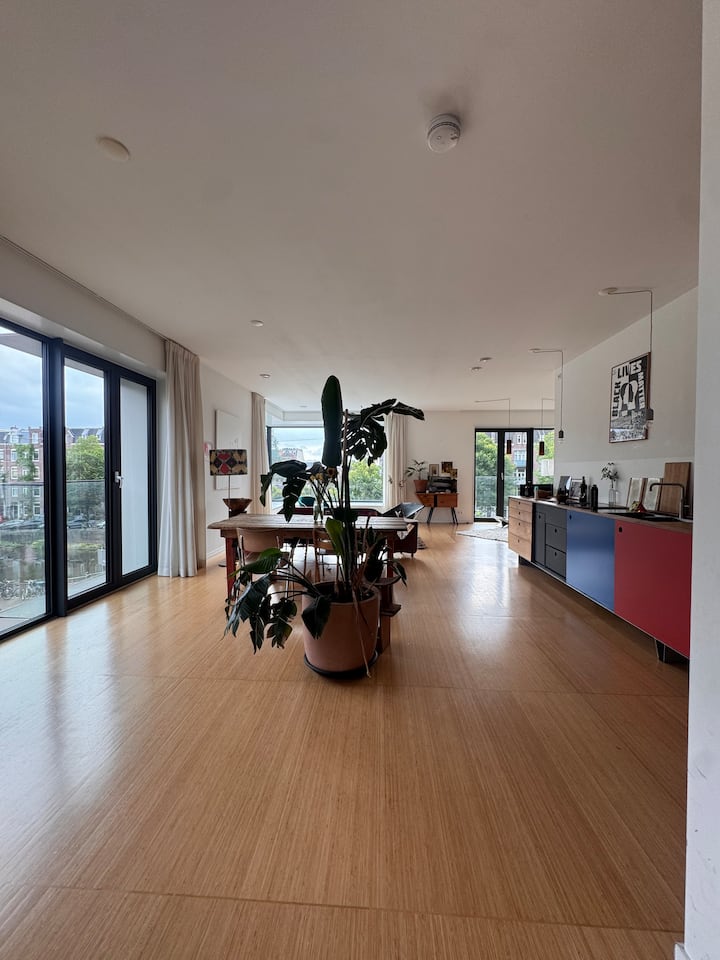 Stylish Home W/4 Balconies/3br/garage/city Center - Amszterdam