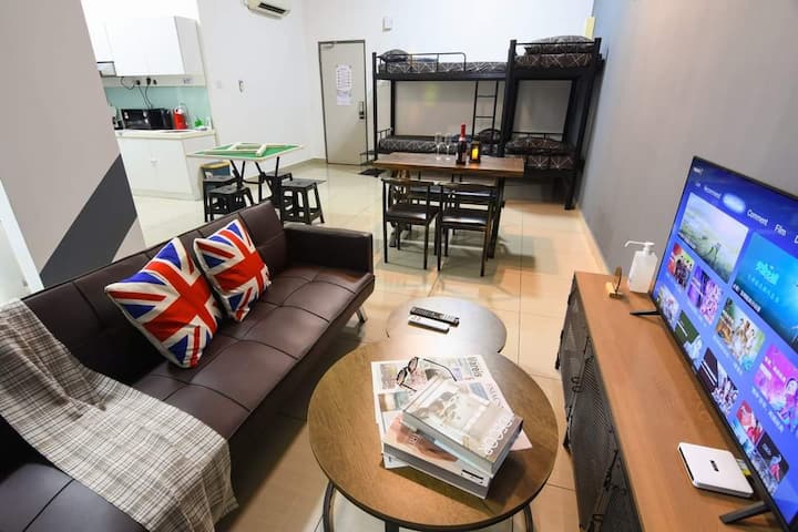 Mount Austin Mahanttan 7pax/aeon Ikea麻将 - Johor Bahru