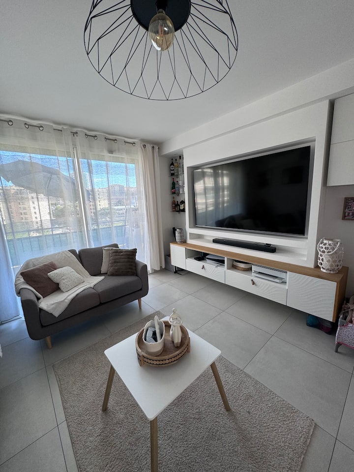 T3 Apartement, Parking, Clim Wifi Balcon Ascenseur - Ajaccio