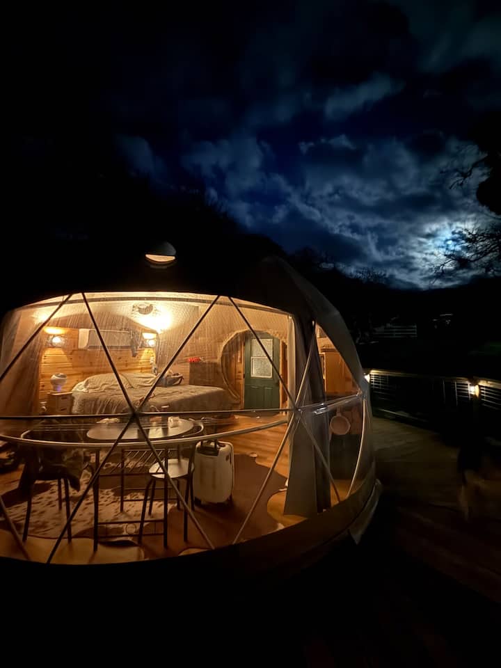 The Acorn Dome - Oregon