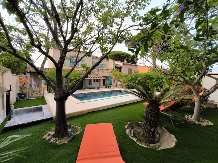 Villa 2,5 Km De La Plage Avec Piscine Privée - Gassin