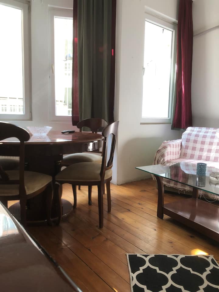 Harbiye De Nişantaşı’na Taksim’e Yakın - Şişli