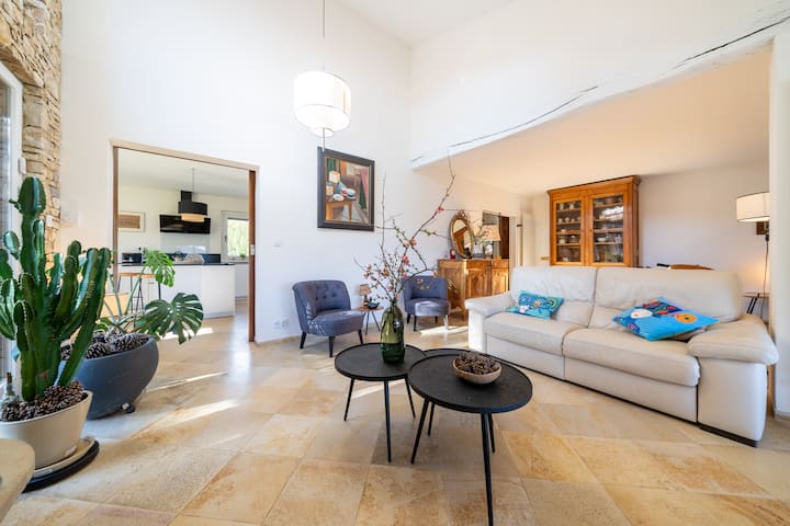 Villa Avec Vue Imprenable - Bourdeaux