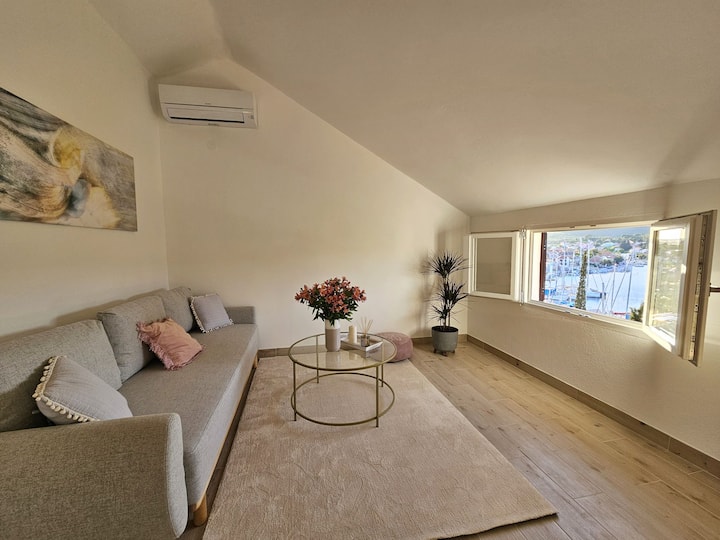 Maris Sea View Apartment - Vrboska, Hvar - Jelsa