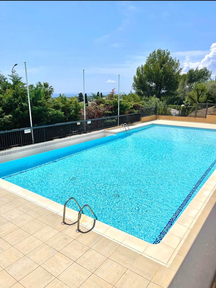 Appartement T2 Terrasse-clim-piscine - Cap Estérel