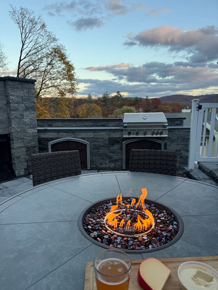 Old Grad House, Within Cadet Walking Privileges - Bear Mountain, NY