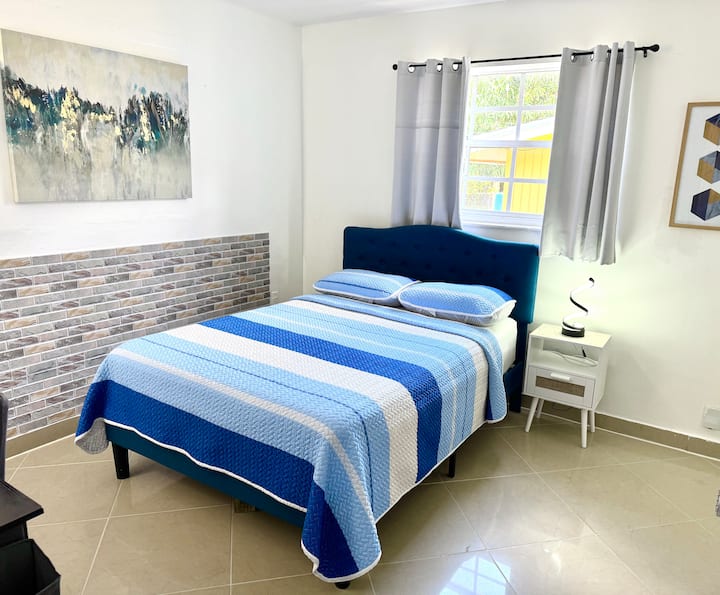 Private Room #3 Near Hard Rock - Miramar, FL