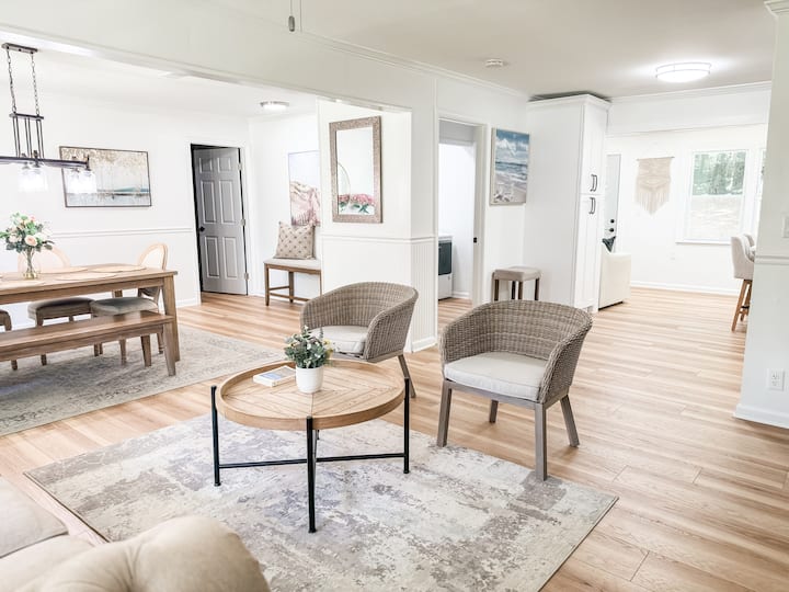 *Carrolltonga*discount*luxury*sleeps 10 - Carrollton, GA