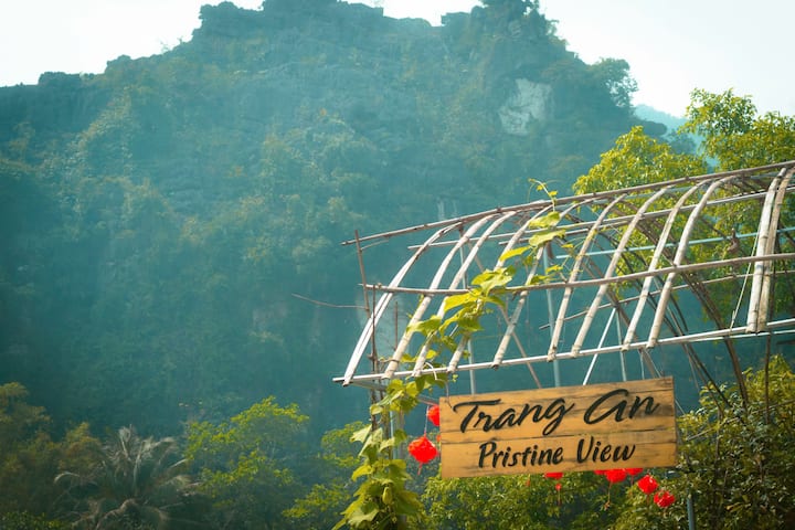 Room With 2 King Bed, Private Bathroom - Vietnam